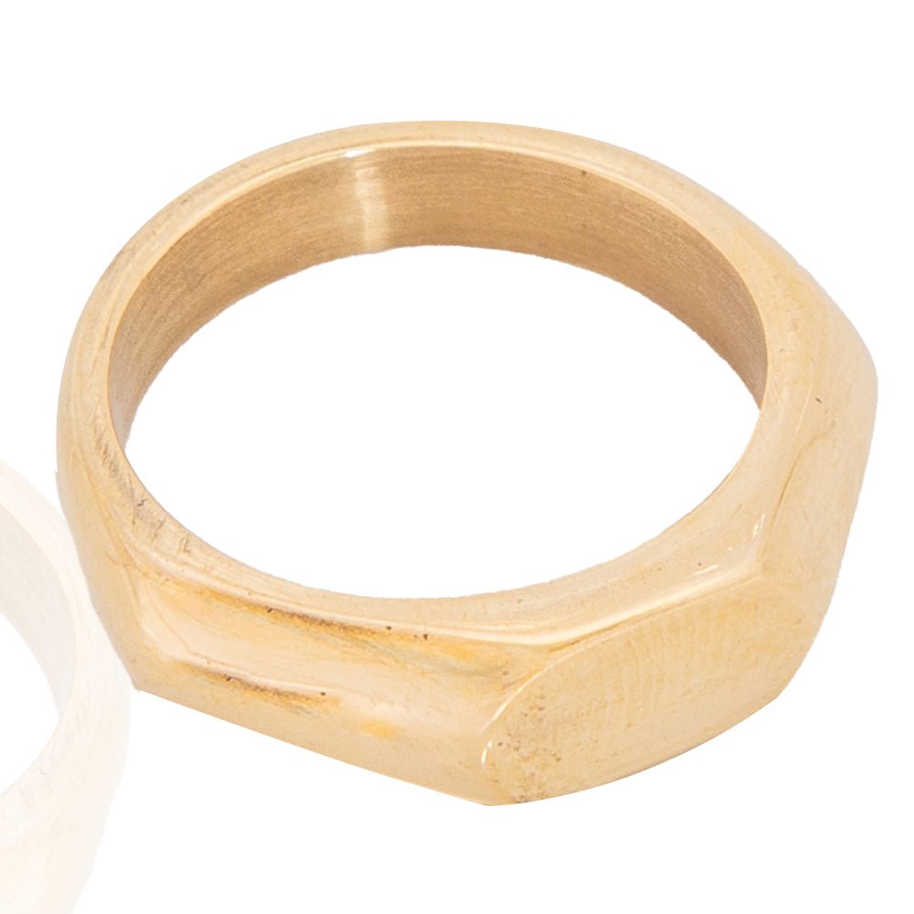 Zuhura – Adele Dejak